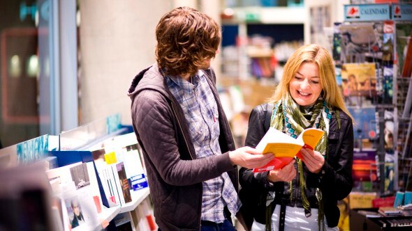 Celebrate spring in the British libraries | British Council Romania